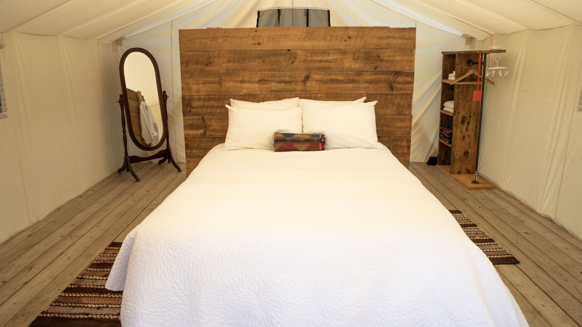 Top 3 Romantic Reasons to Glamp in an Off-Grid Prospector Tent ...